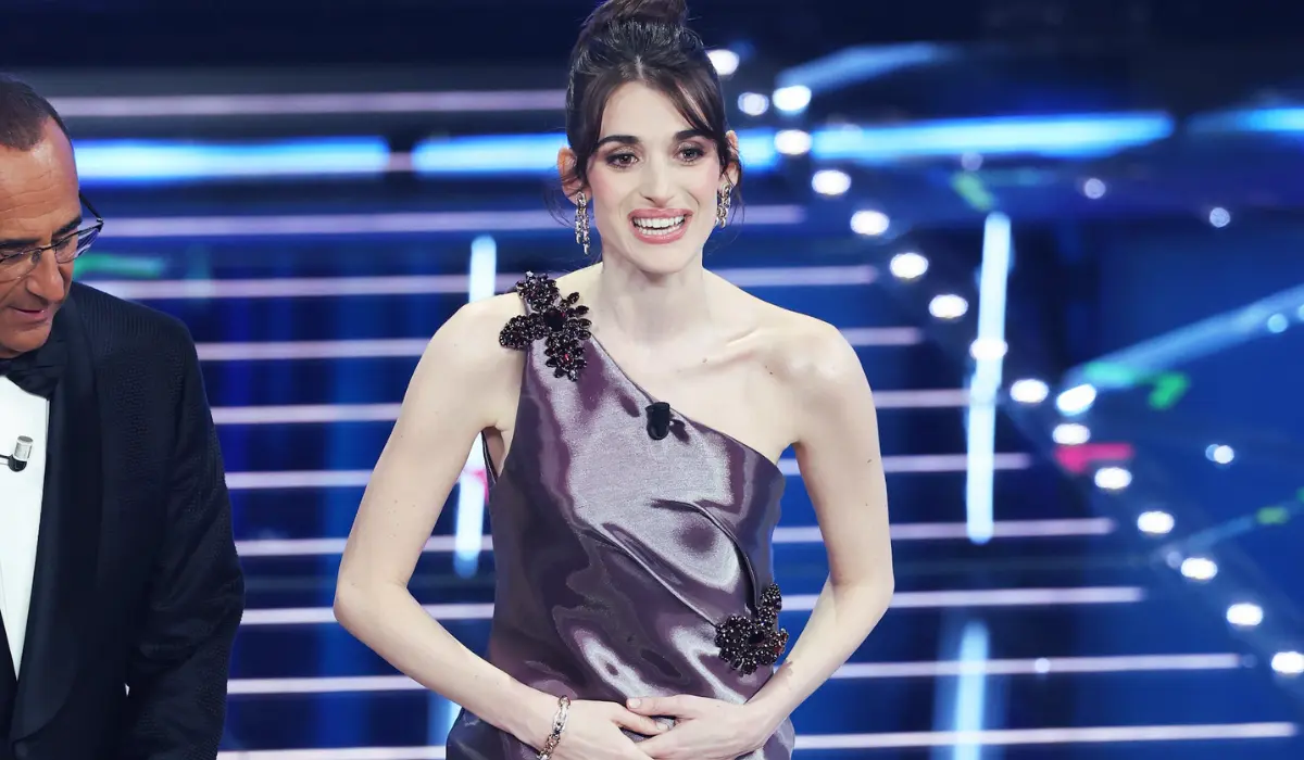 Pilar Fogliati a Sanremo 2026: la co-conduttrice che ha fatto impazzire ...